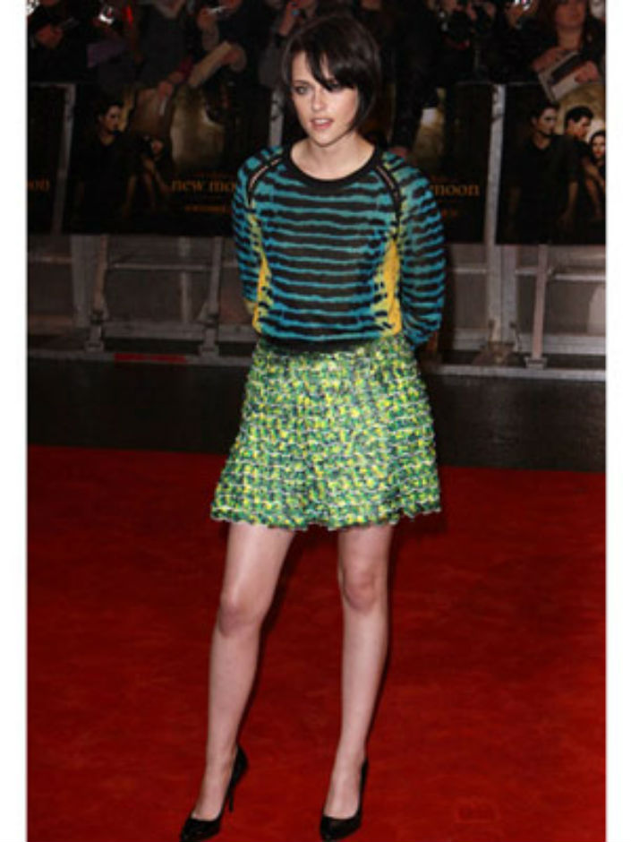 Beautiful celebrities dresses with tribal patterns