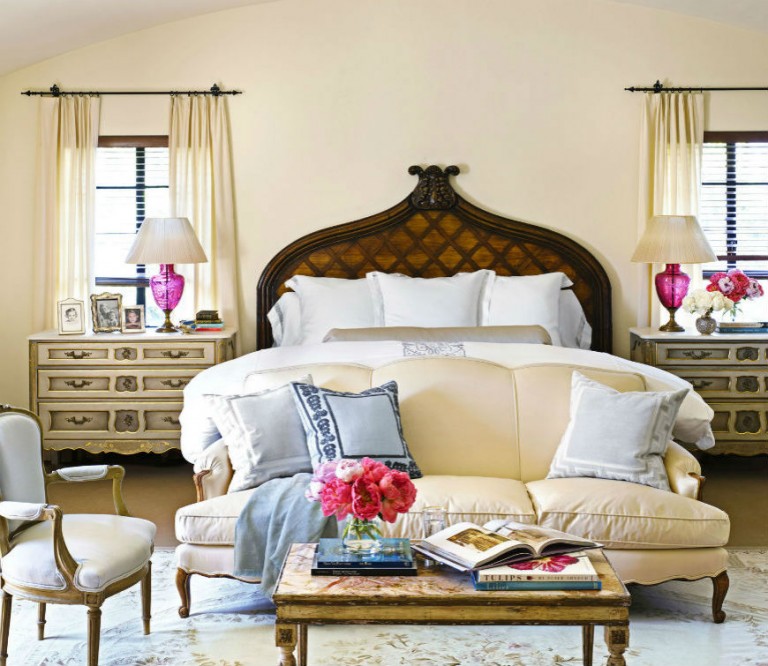 Interior design tips: bedroom cream walls matching sofa’s upholstery ...
