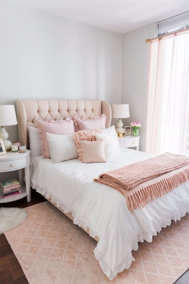 13 Fantastic Ways To Add Color To A Bedroom Decor