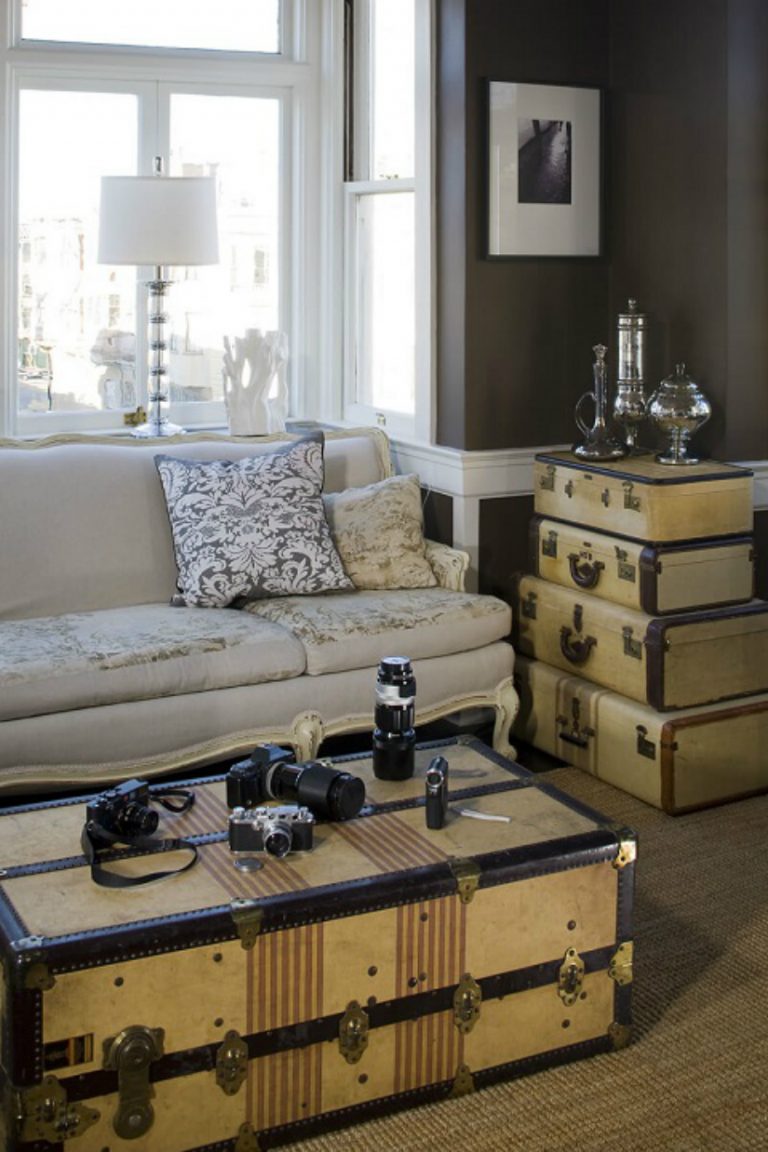 Rich and striking color palette mixes traditional mirrored glass, wood ...