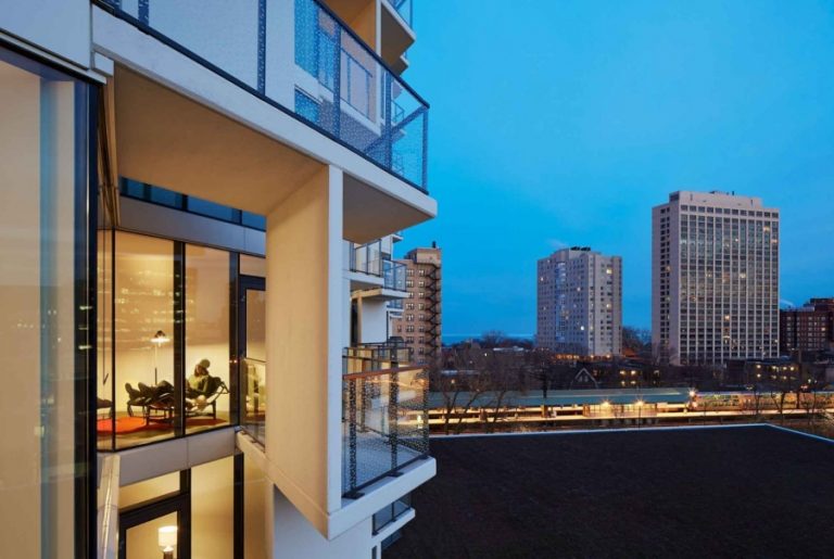 5. City Hyde Park
