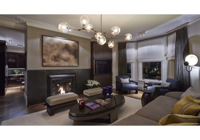 2- Georgian Townhouse On A Prestigeous Cresent