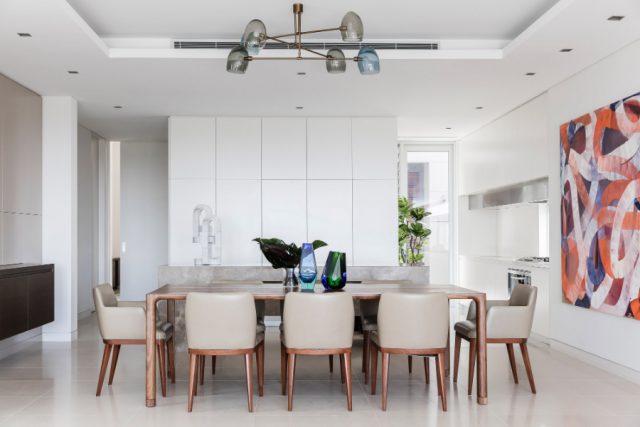 6. Modern Decor for Dining Room – HILLS HOME